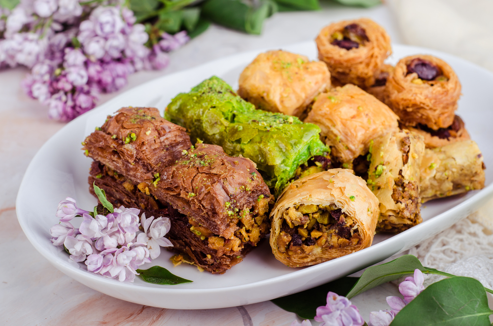 Turkish Baklawa | WeDeliverGifts